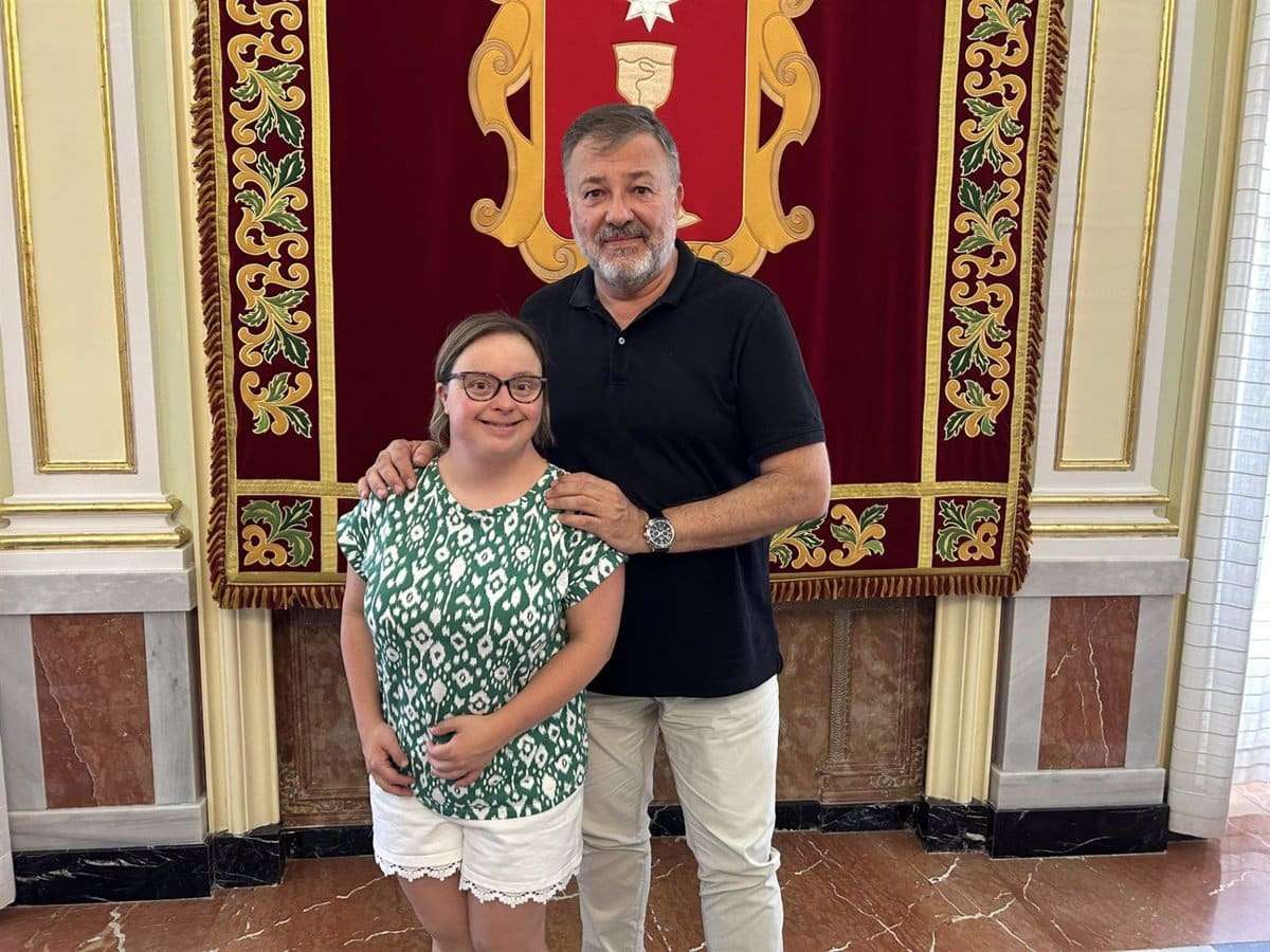 Premios Ciudad de Cuenca honrarán a la Policía Nacional, Zobel, Muelas ...