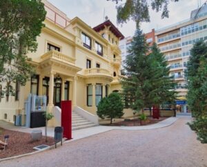 El Chalé Fontecha Celebra Exitosa Reapertura con 700 Visitantes en una ...