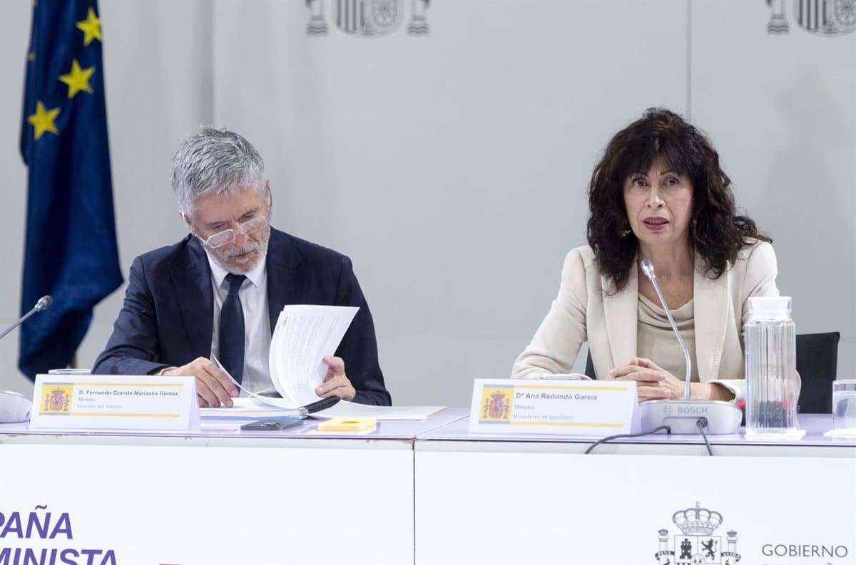 Marlaska Y Redondo Presentan Nuevo Sistema VioGén 2 Y Protocolo De ...