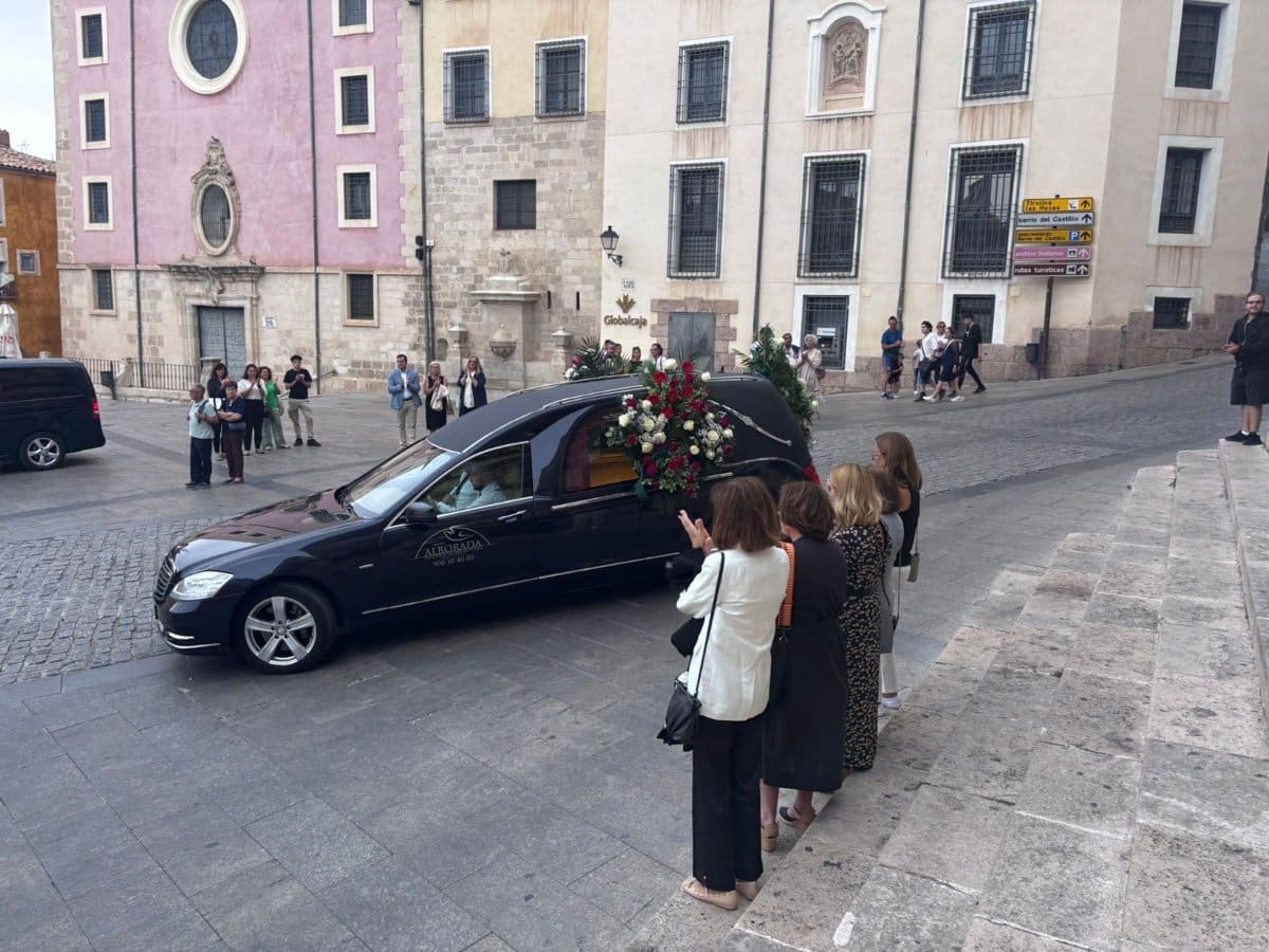 Despedida a Gustavo Torner entre Luces de la Catedral de Cuenca